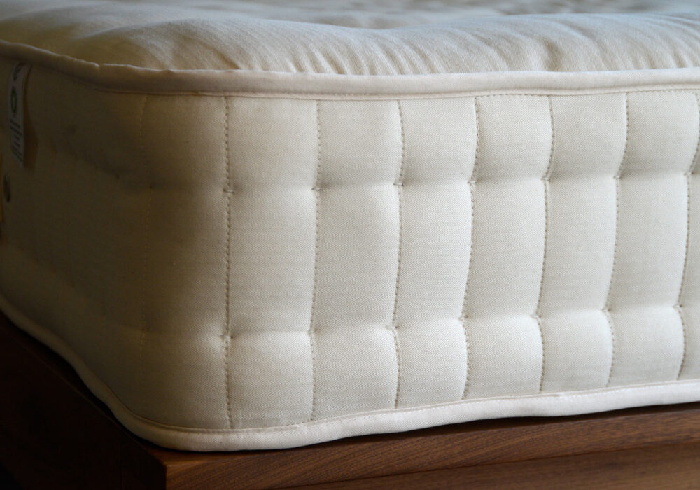 Luxury Organic Mattress | 3000 Springs | Natural Bed Company