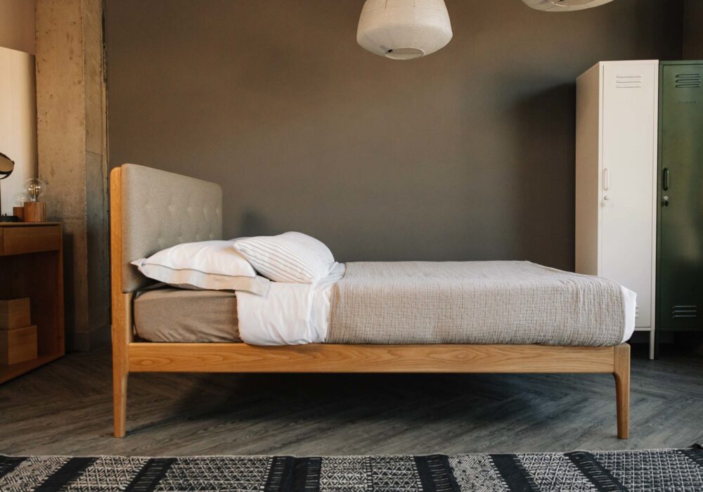 Bloomsbury Bed with Buttoned Headboard | Natural Bed Company