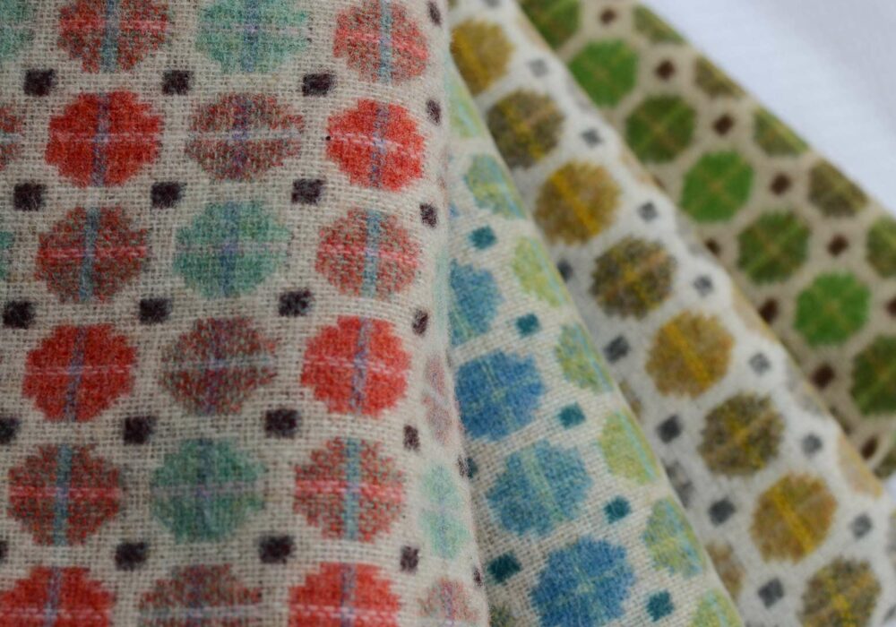 Milan | Patterned Wool Throw | Natural Bed Company