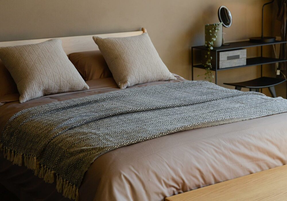 Diamond Patterned Throws with Fringe | Natural Bed Company
