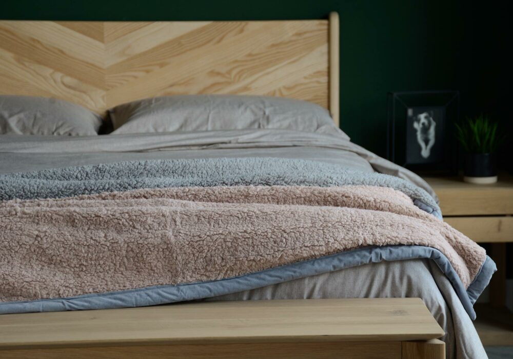 Reversible Fleecy Throws | Blankets | Natural Bed Company