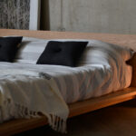 Oregon platform bed store