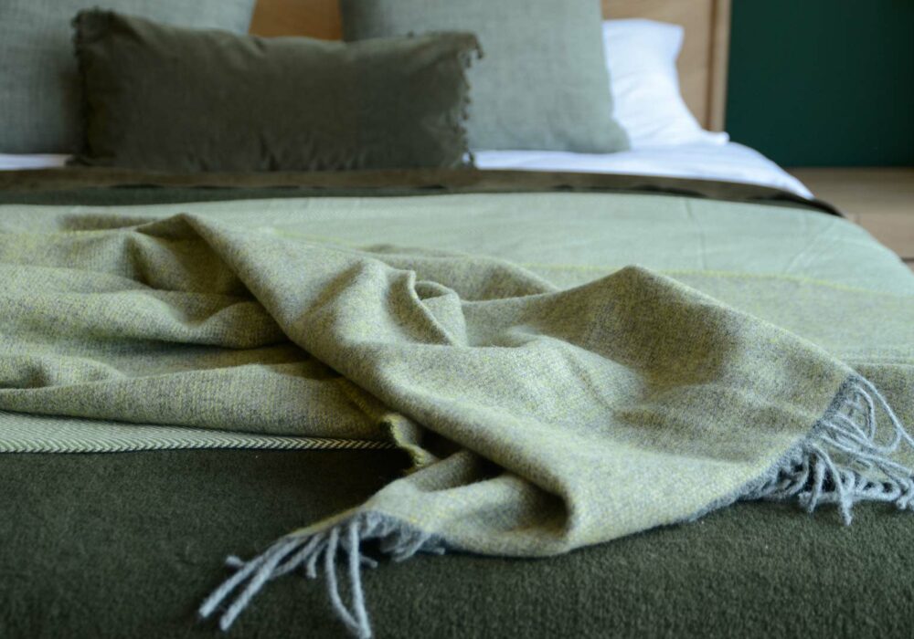 Green Marl Pure Wool Throws | Blankets | Natural Bed Company