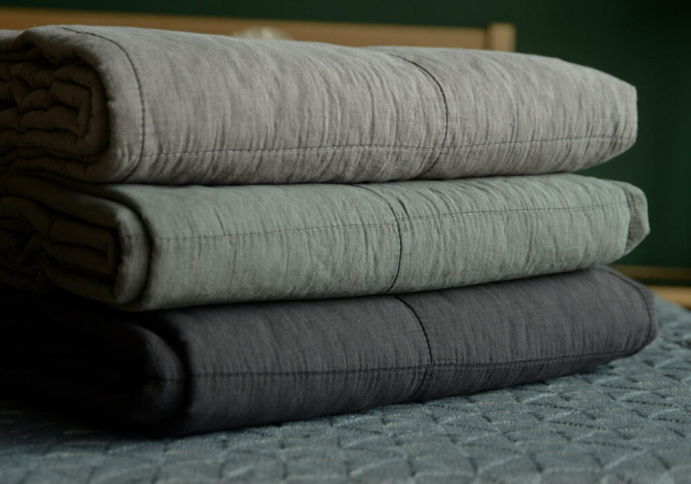 Plain Soft Quilted Throws | Many Colours | Natural Bed Company