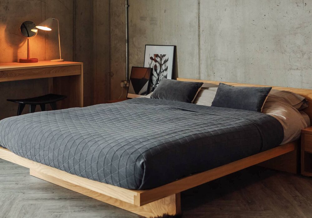 Wave Oak Table | Ethnicraft | Natural Bed Company