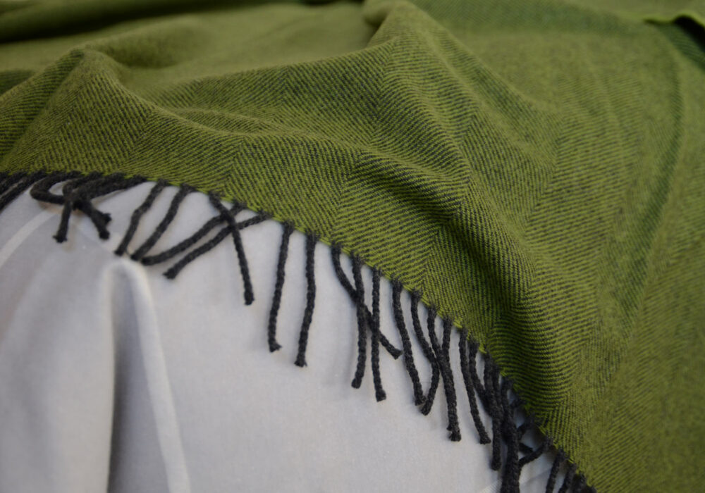 Green Merino Lambswool Throw | Natural Bed Company
