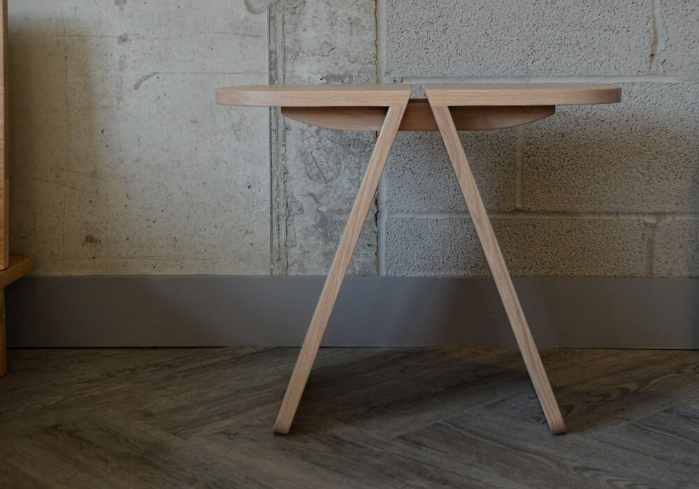 Avio - Solid Oak Side Tables - Natural Bed Company