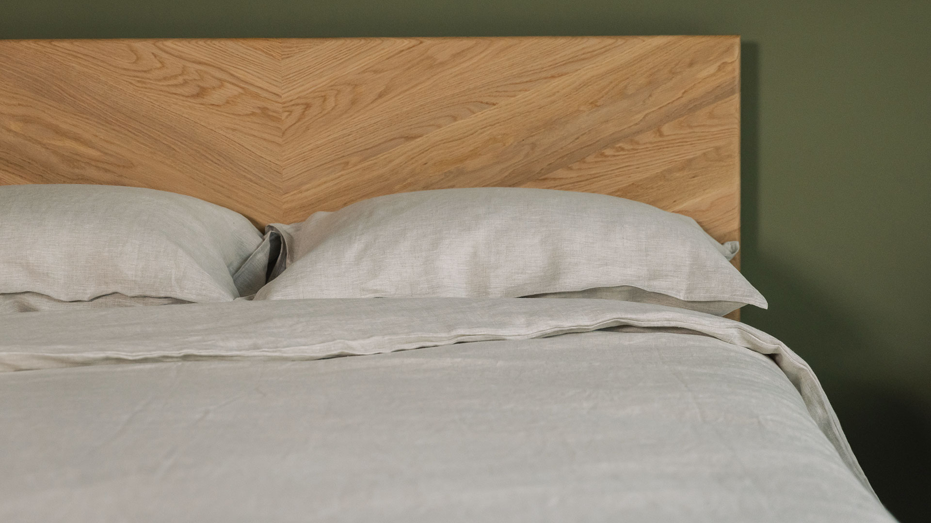 Luxury Linen Bedding in Olive or Stone | Natural Bed Company