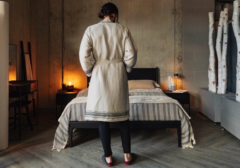 Relaxed Linen Robe - Black or Rust - Natural Bed Company