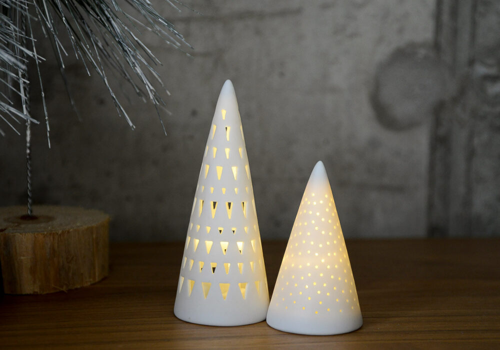 Porcelain Christmas Trees Decoration Sets - Natural Bed Company