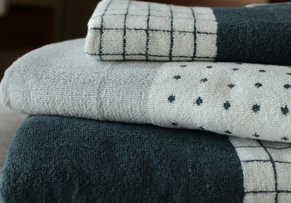 Modern Towels | 100% Cotton | Natural Bed Company