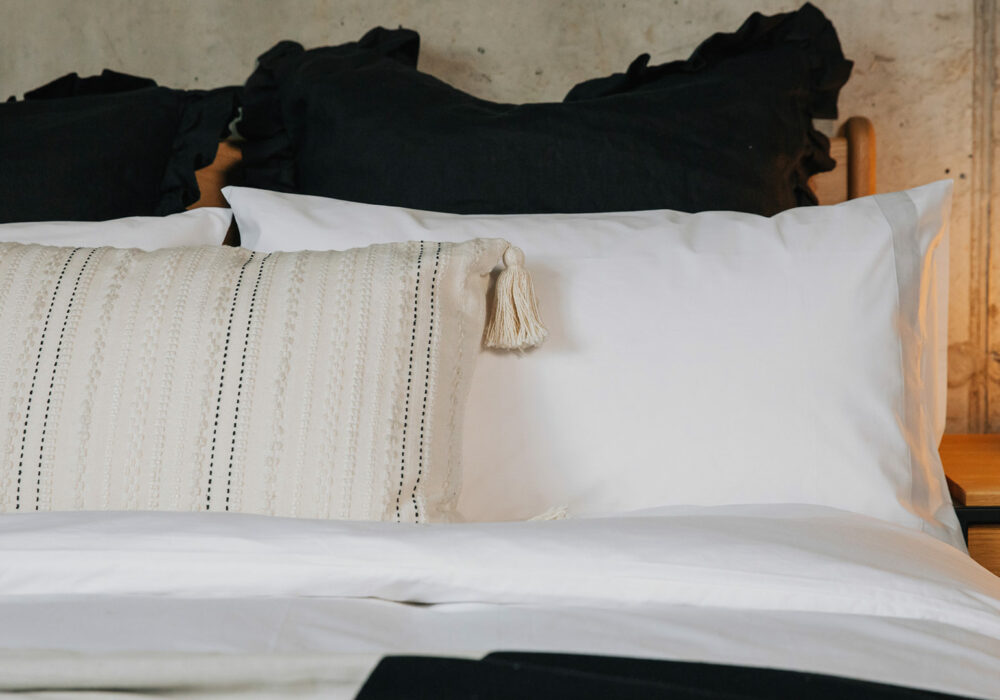 Cotton Bedding with Linen Border | Natural Bed Company