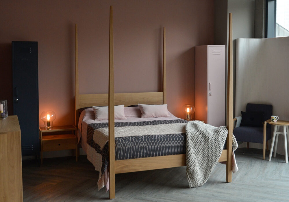 Hatfield | Contemporary Tall Post Bed | Natural Bed Company