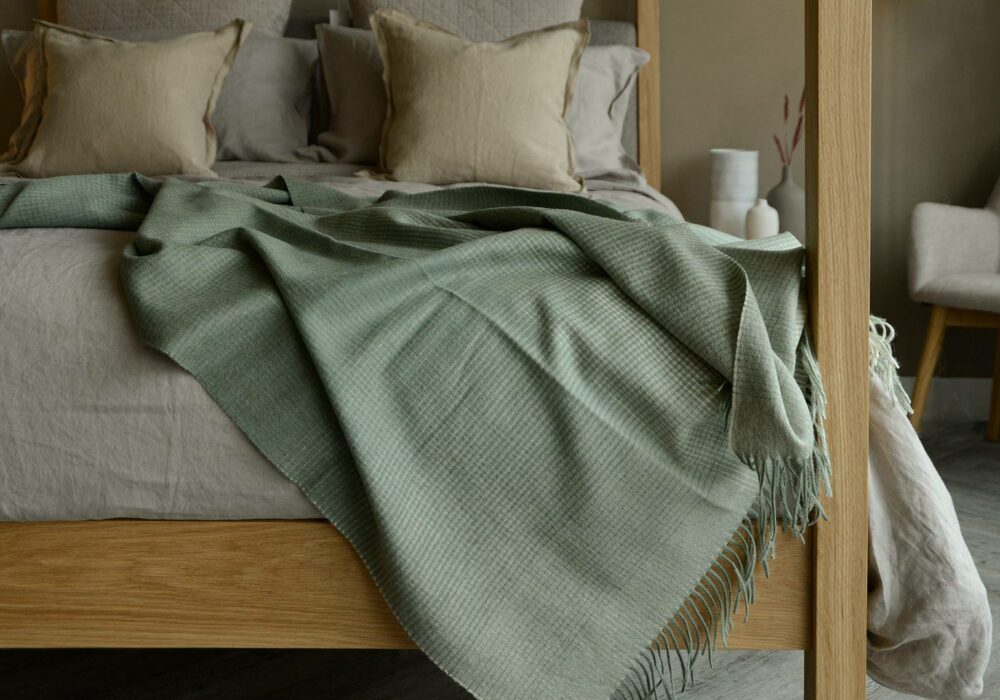 Luxury Throw with Recycled Wool | Natural Bed Company