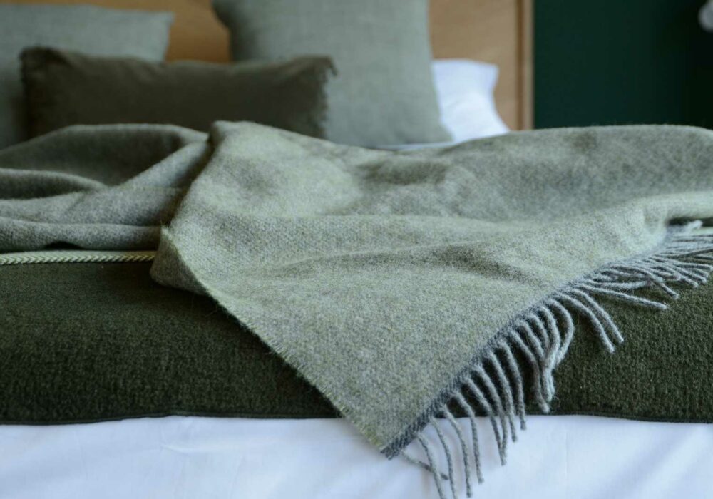 Green Marl Pure Wool Throws | Blankets | Natural Bed Company