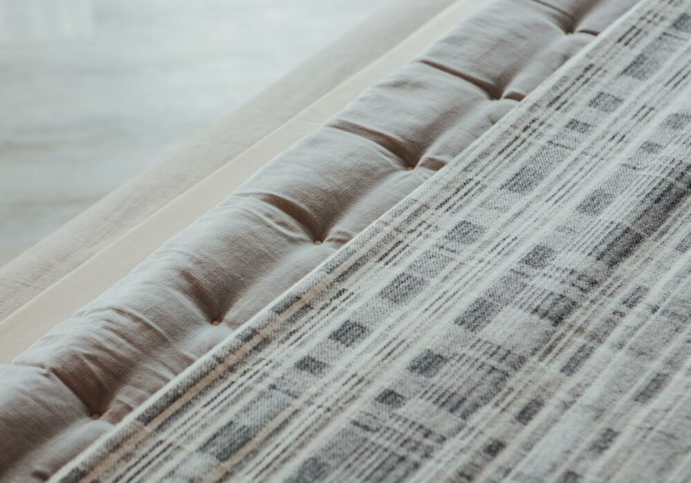Velvet Reversible Quilt | Silver Grey | Natural Bed Company
