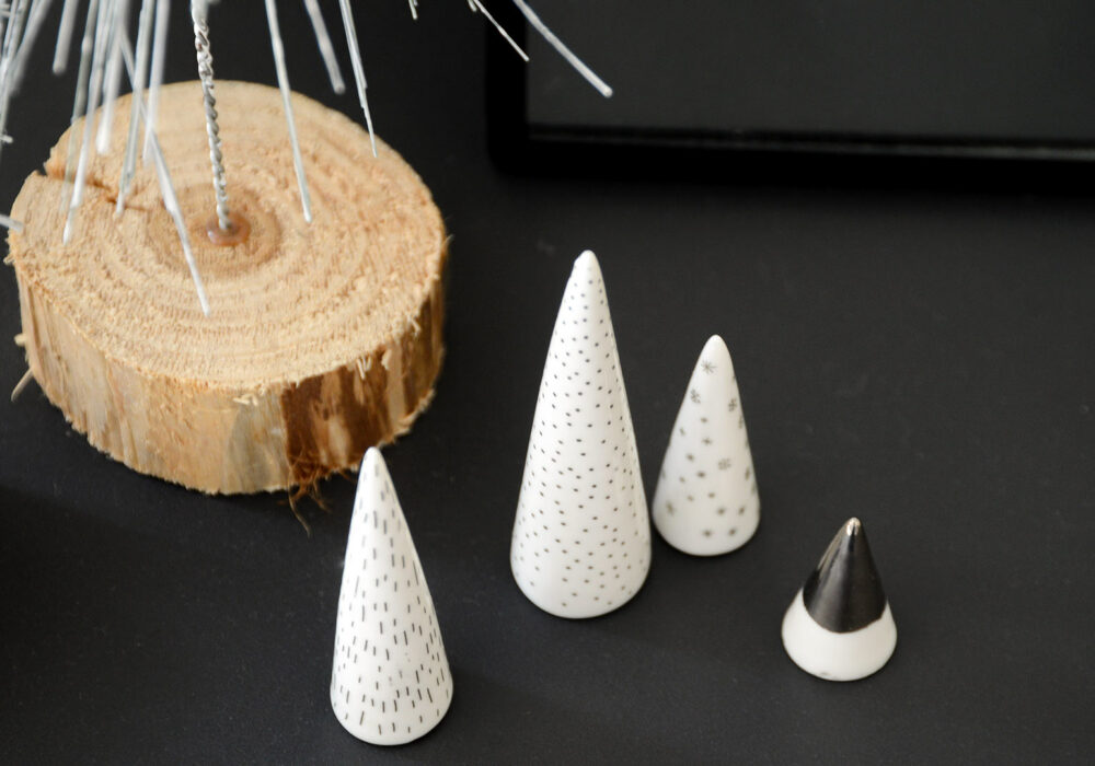 Porcelain Christmas Trees Decoration Sets - Natural Bed Company