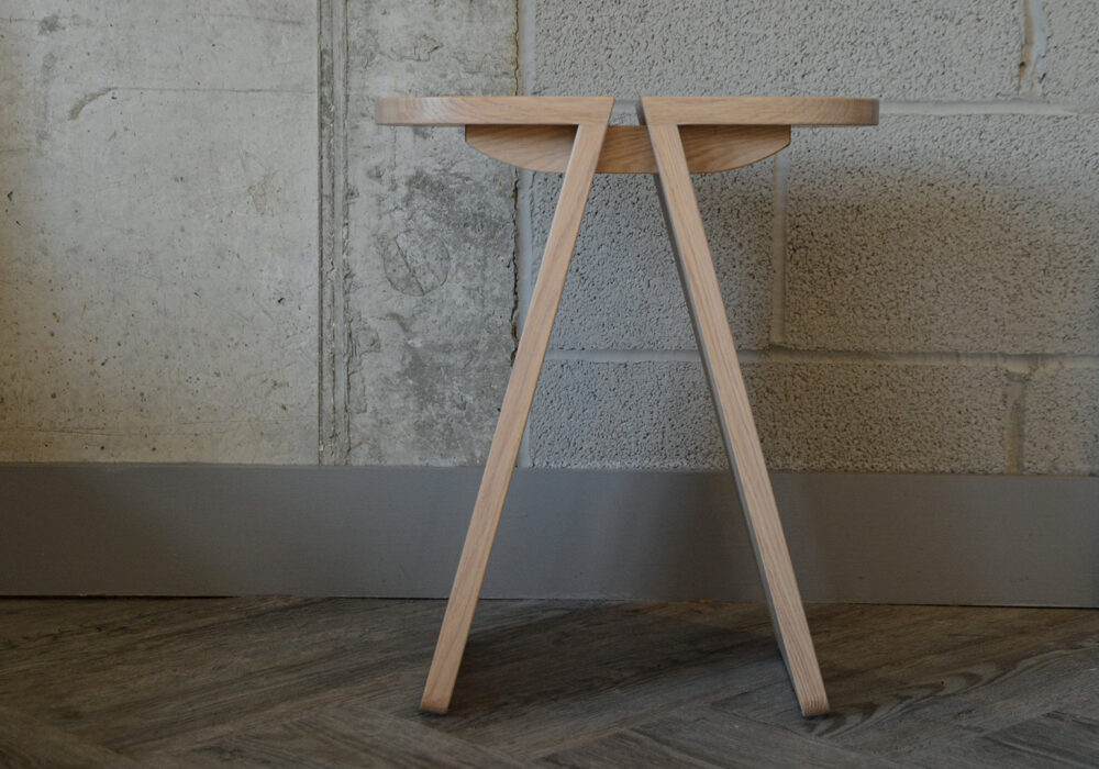 Avio - Solid Oak Side Tables - Natural Bed Company