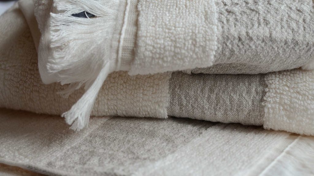 2017 Christmas Gift Ideas for Her | Blog | Natural Bed Company