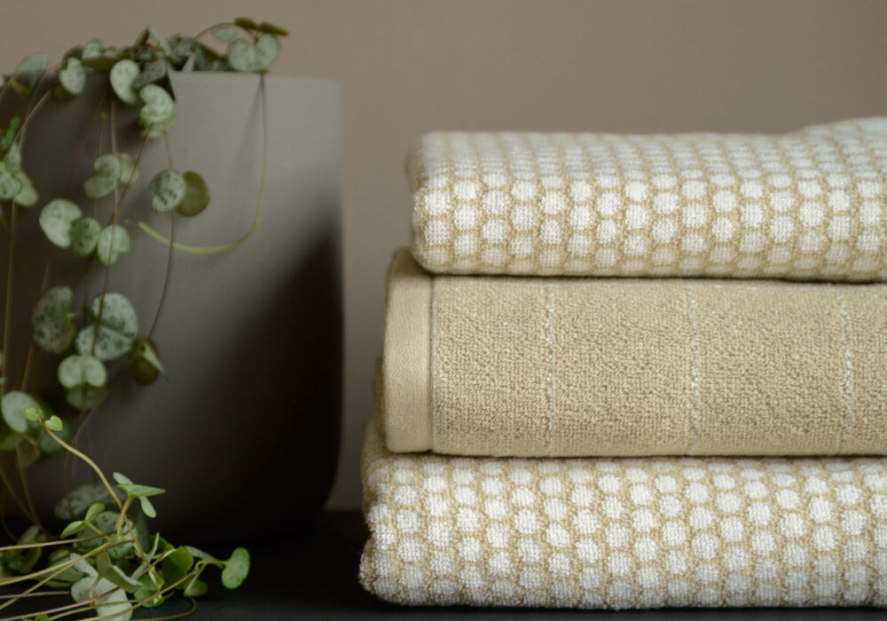 Beige and White Towels | Cotton Towels | Natural Bed Company